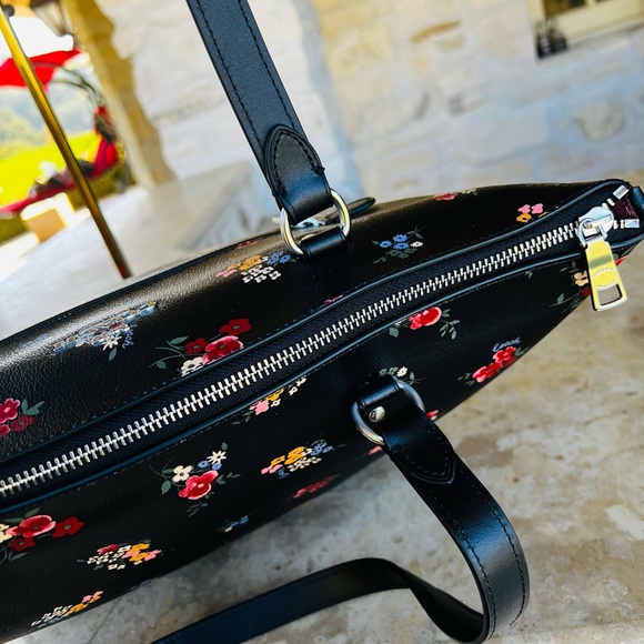 Coach | Bags | Coach Wild Flower Vintage Floral Gallery Totewallet Set ...